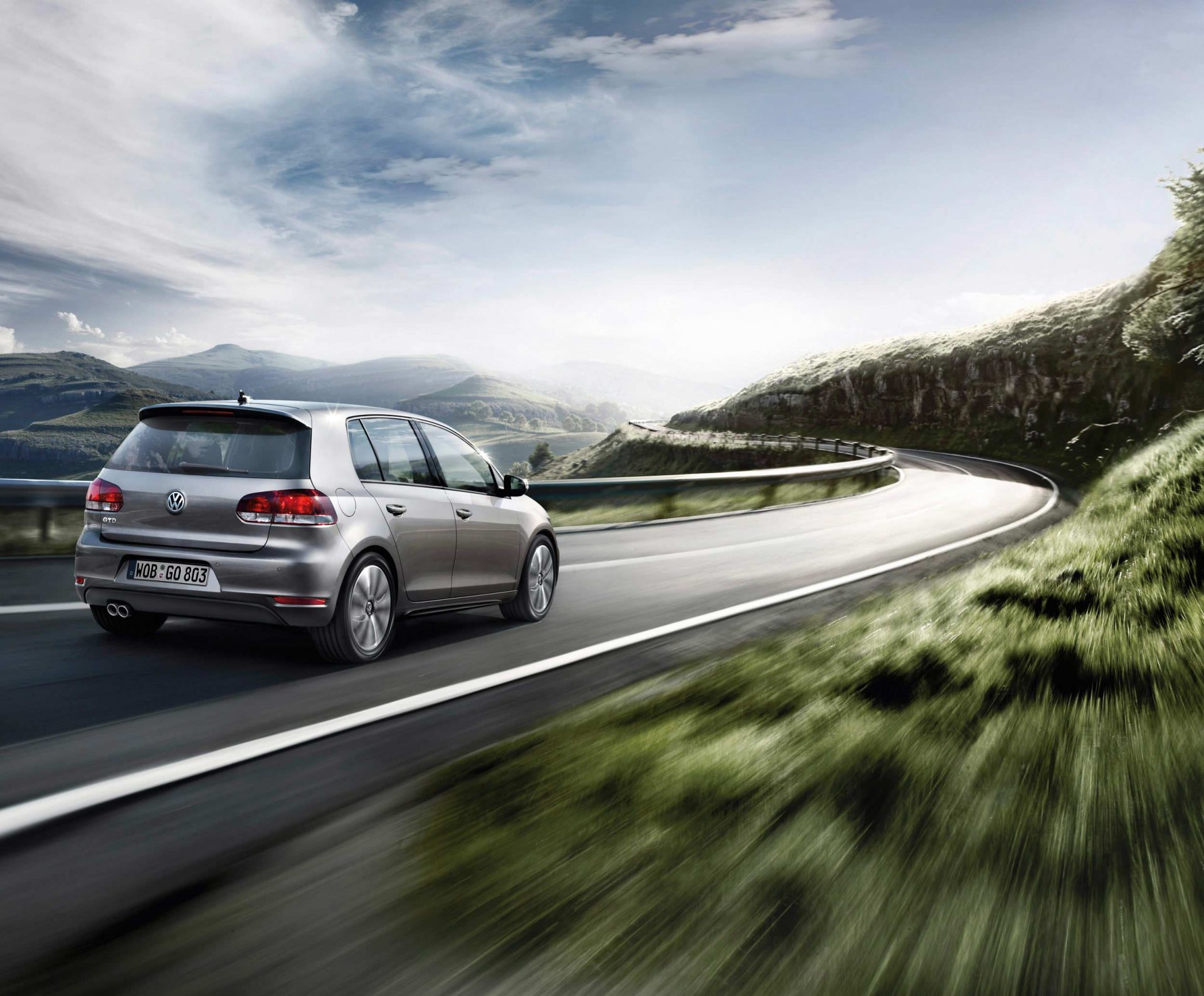 VOLKSWAGEN GOLF - Hotshot